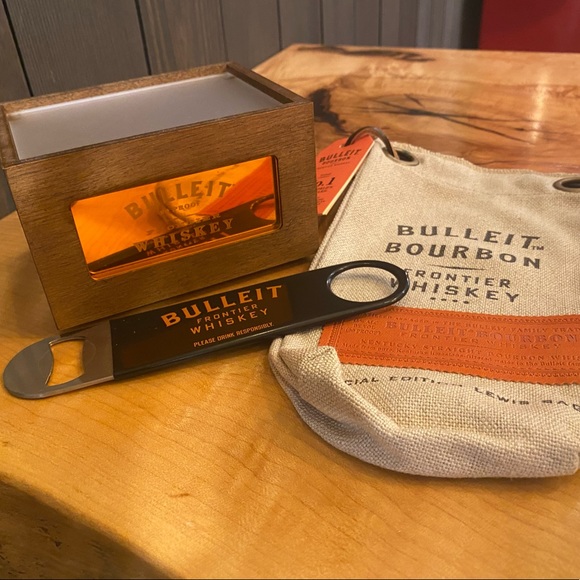 Dining | Bulleit Bourbon Gift Set | Poshmark